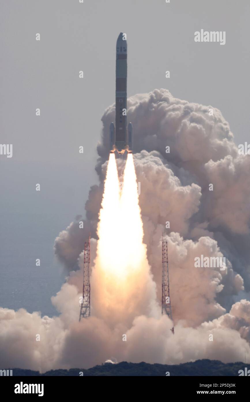 The Japan Aerospace Exploration Agency (JAXA)'s first H3 Launch Vehicle ...