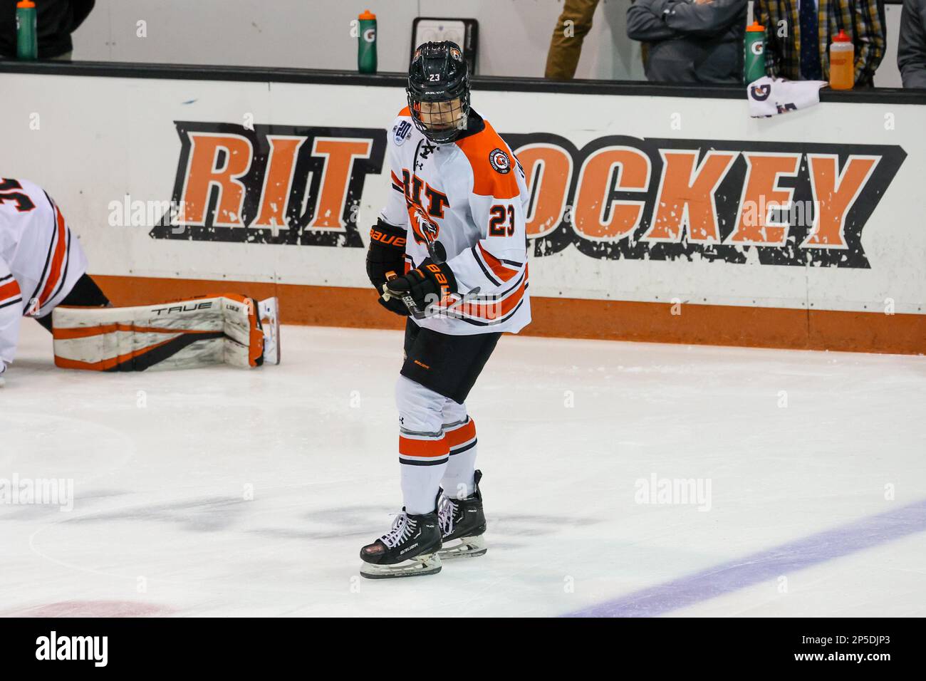 March 3, 2023: RIT Tigers defenseman Aiden Hansen-Bukata (23) juggles a ...