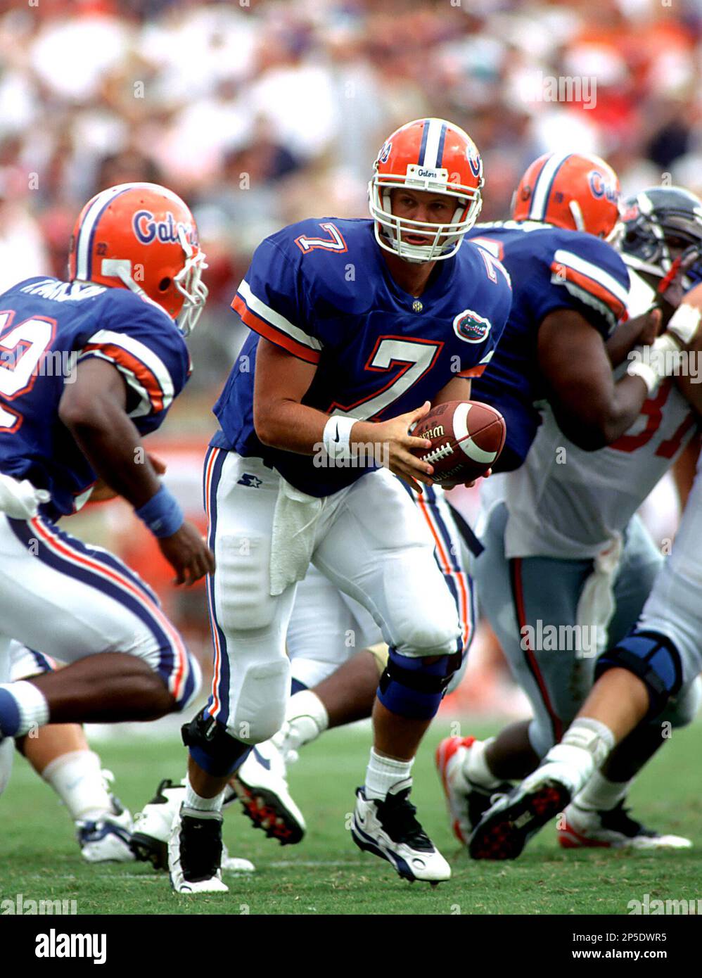 Florida Gators quarterback Danny Wuerffel (7) in action against Ole ...