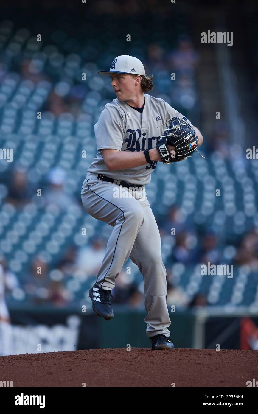 Rice Owls starting pitcher Tom Vincent (36) in action against the Texas ...