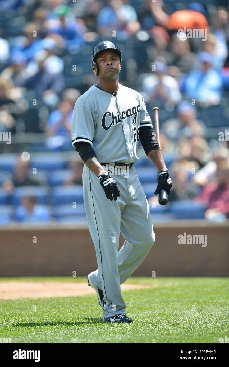 Chicago White Sox Dewayne Wise walks back to the dugout following an at ...