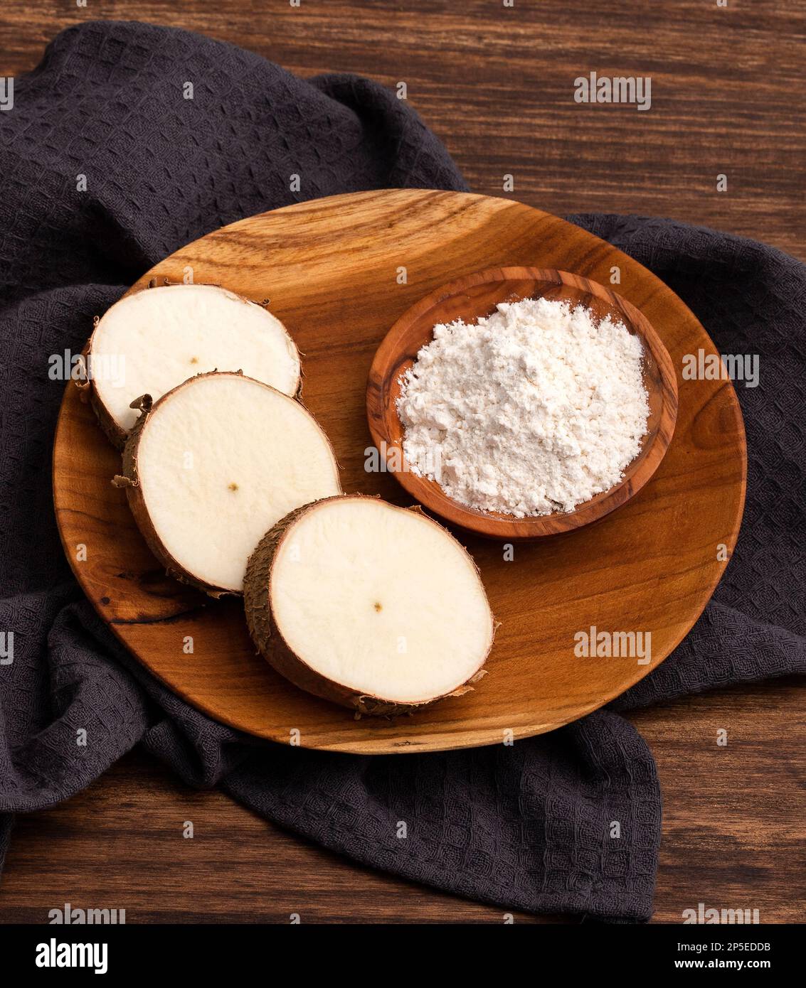 Manihot esculenta - Organic cassava root starch Stock Photo - Alamy
