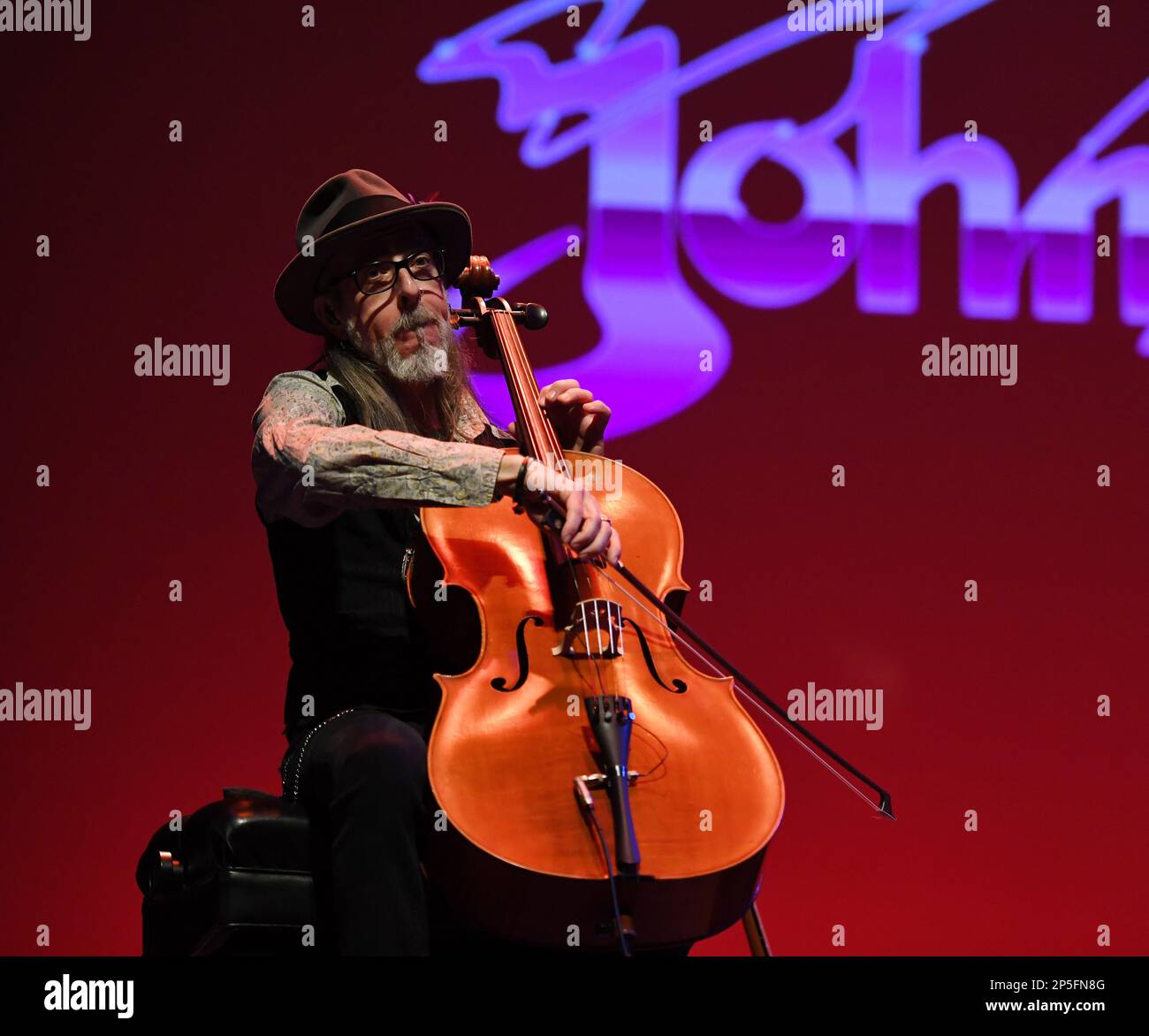 Charboneau hi-res stock photography and images - Alamy