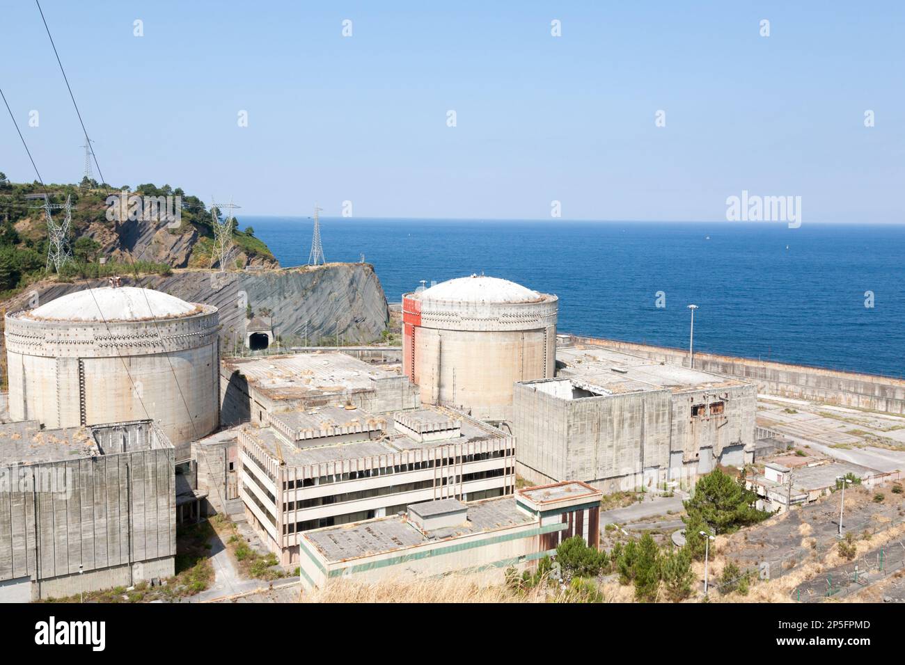 Lemoniz nuclear power plant hi-res stock photography and images - Alamy