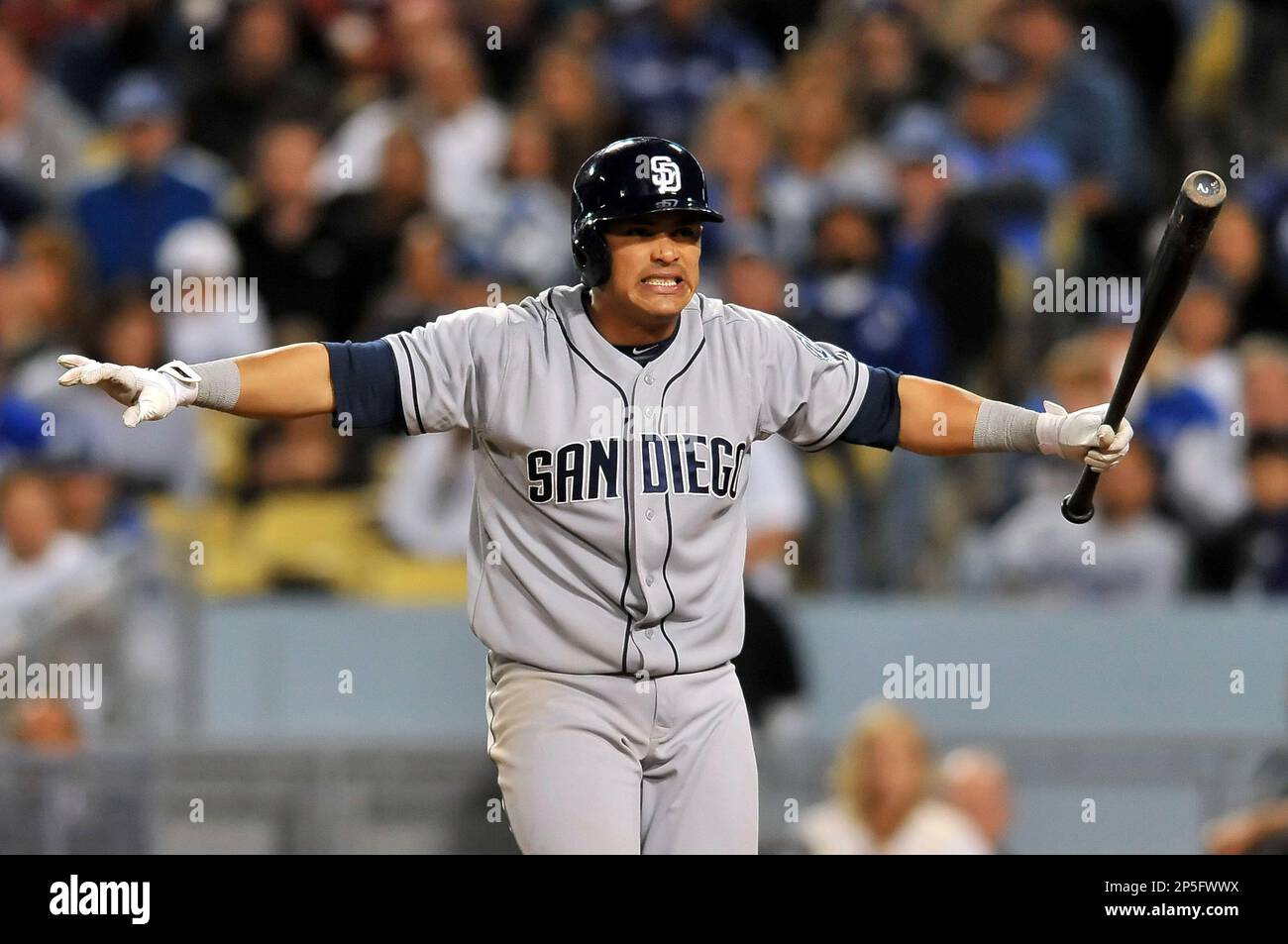 April 15, 2013 Los Angeles, CA.San Diego Padres pitcher Eric Stults #42 ...