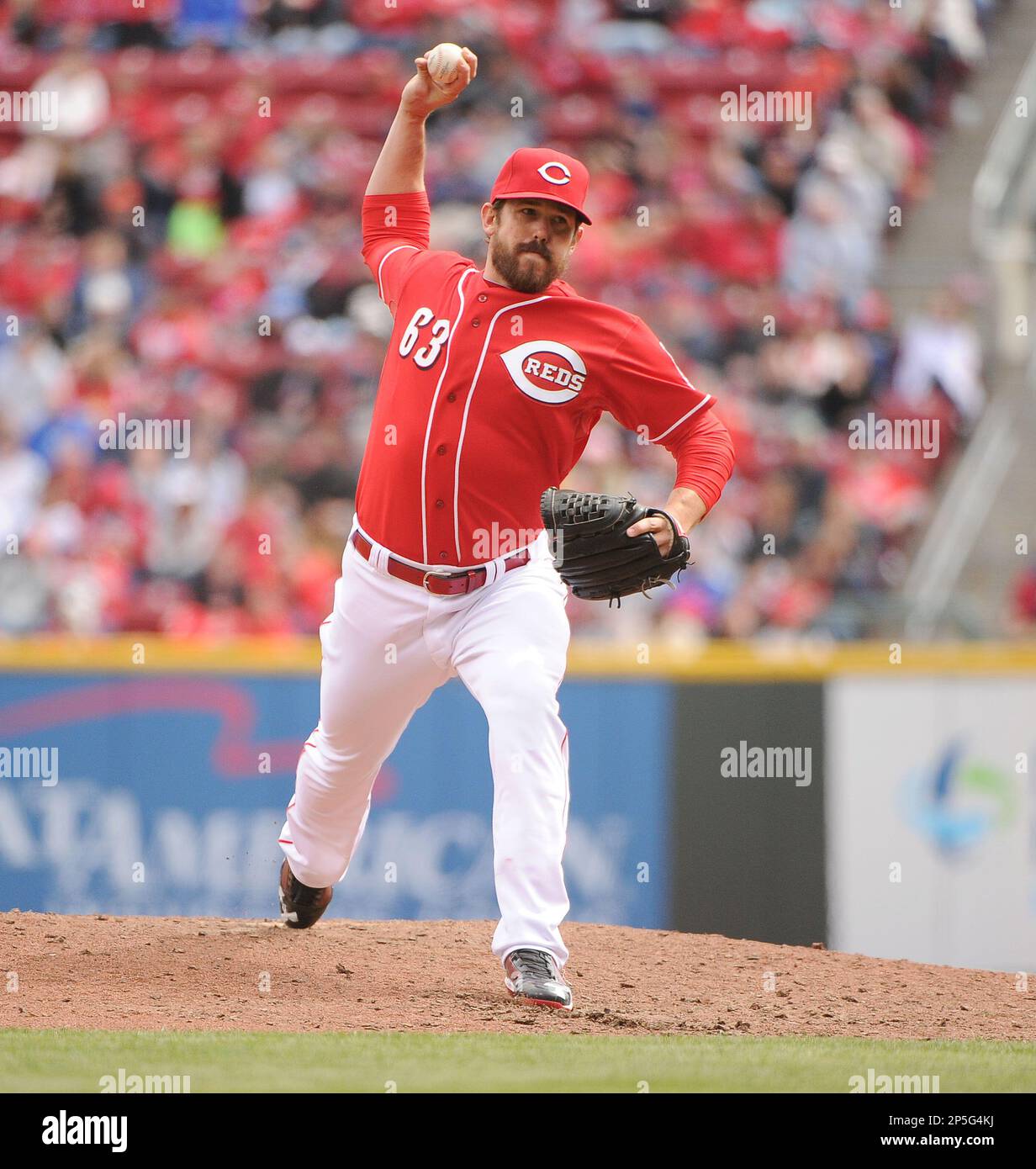 Cincinnati Reds Sam LeCure (63) in action during a game against the Los ...