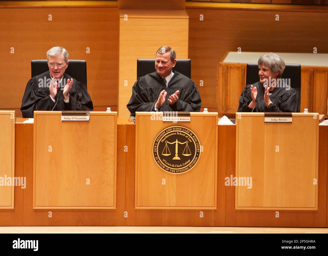 Judge Diarmuid O'Scannlain (left), Chief Supreme Court Justice John ...