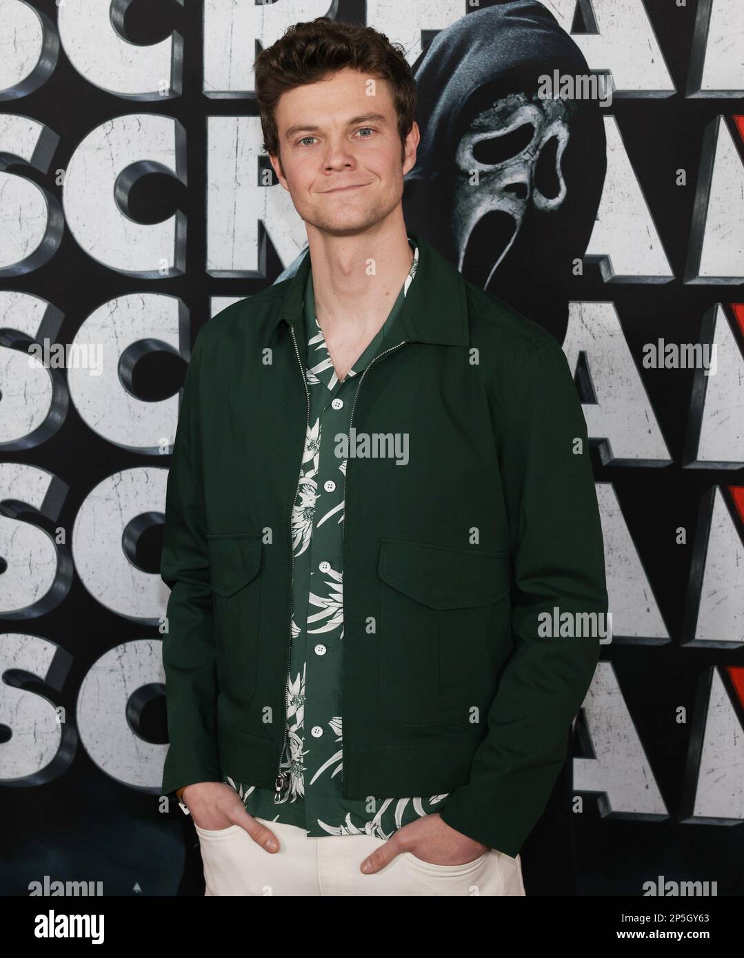 New York, NY, USA. 6th Mar, 2023. Jack Quaid at arrivals for SCREAM VI ...