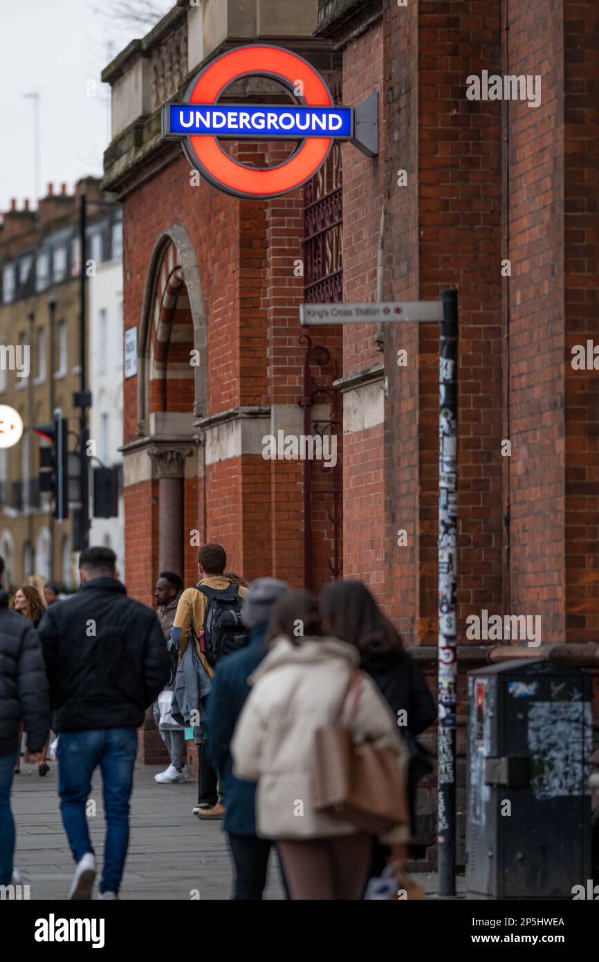 People walking outside the King's Cross underground station in London ...