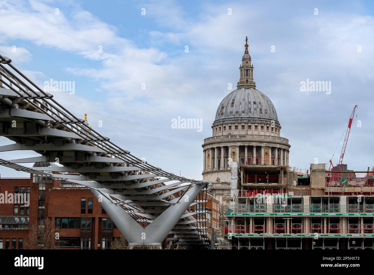 St Paul's Cathedral and Millennium Footbridge over the Thames Stock ...