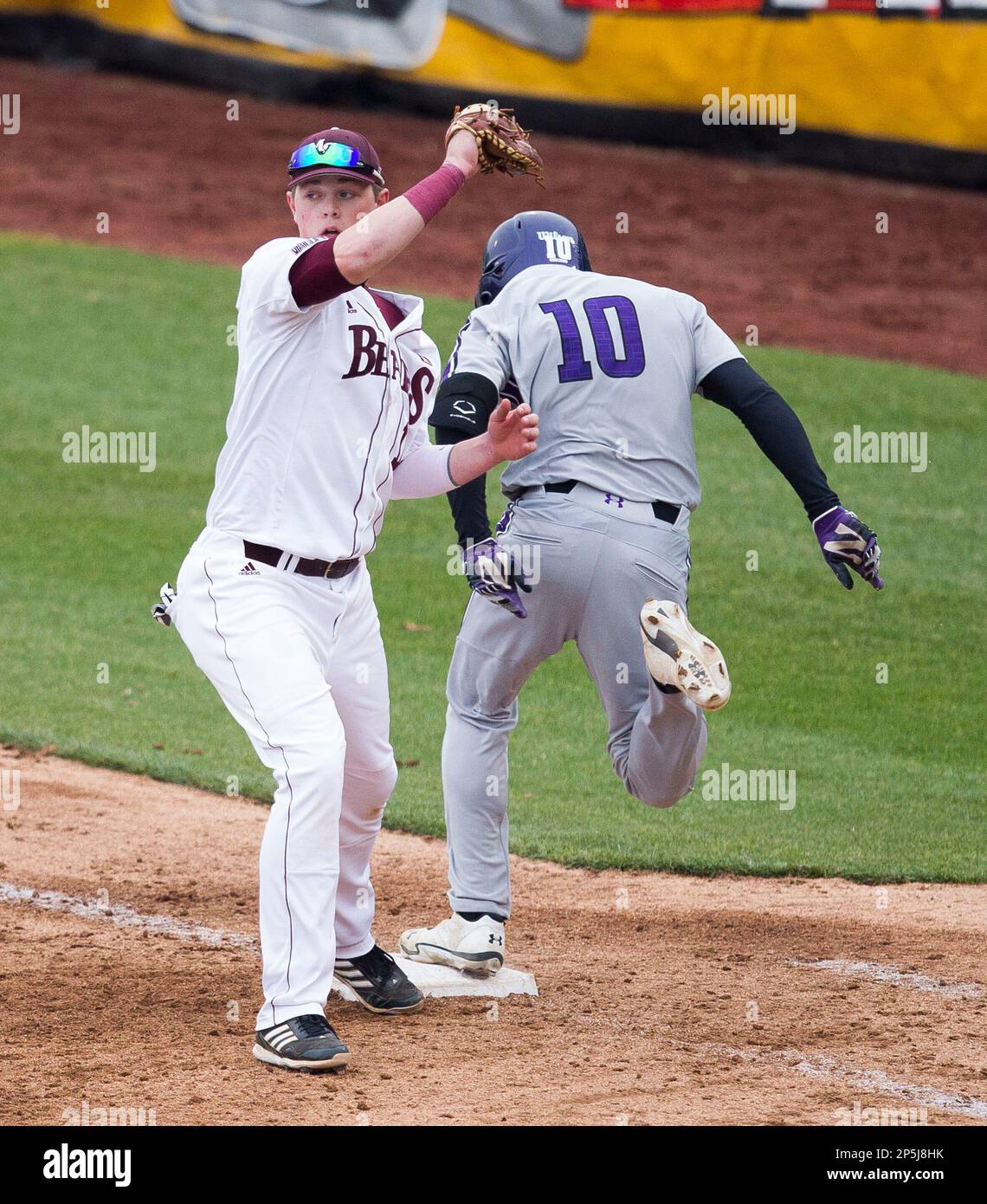 Conner Wilson (11) of the Missouri State Bears catches a ball throw to ...