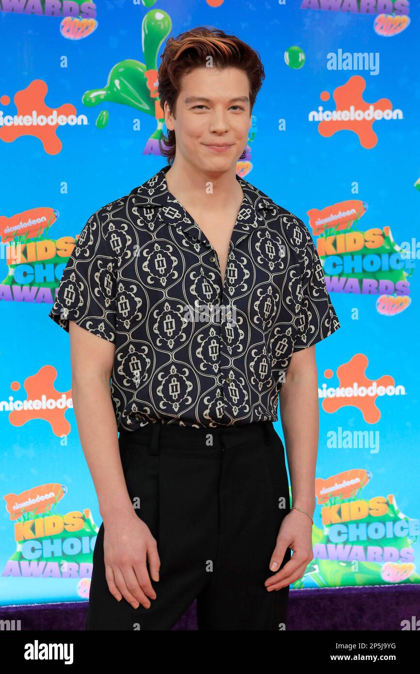LOS ANGELES - MAR 4: Justin Derickson at the Kids Choice Awards 2023 at ...