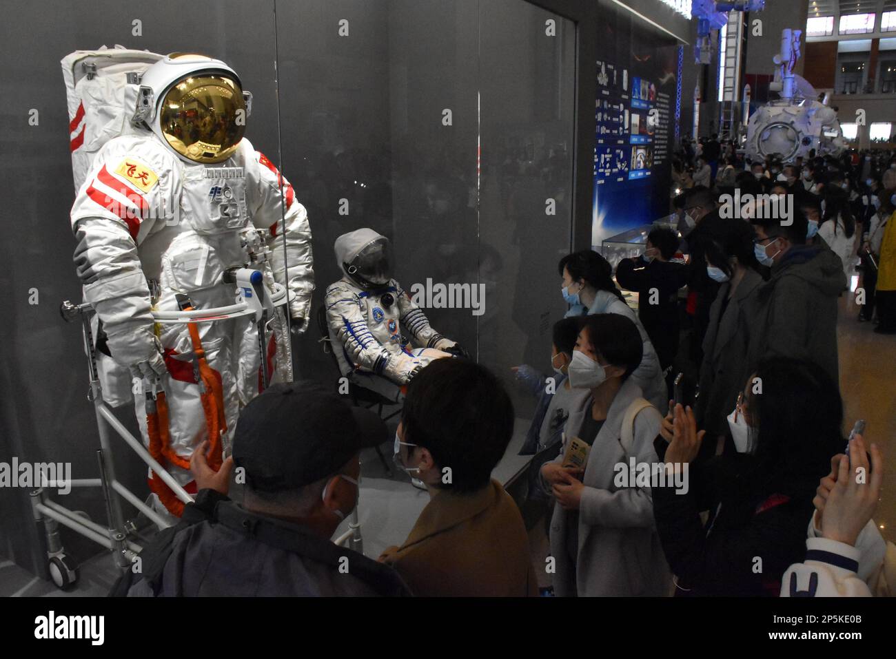 People visit the ongoing exhibition of achievements in China's manned space program of 30 years ...