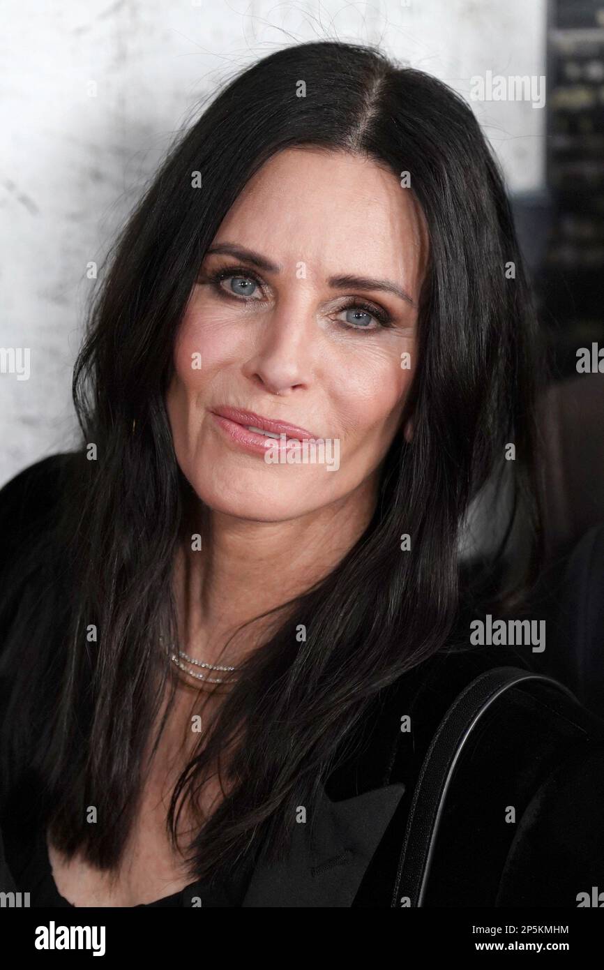 New York, NY, USA. 6th Mar, 2023. Courteney Cox at arrivals for SCREAM ...