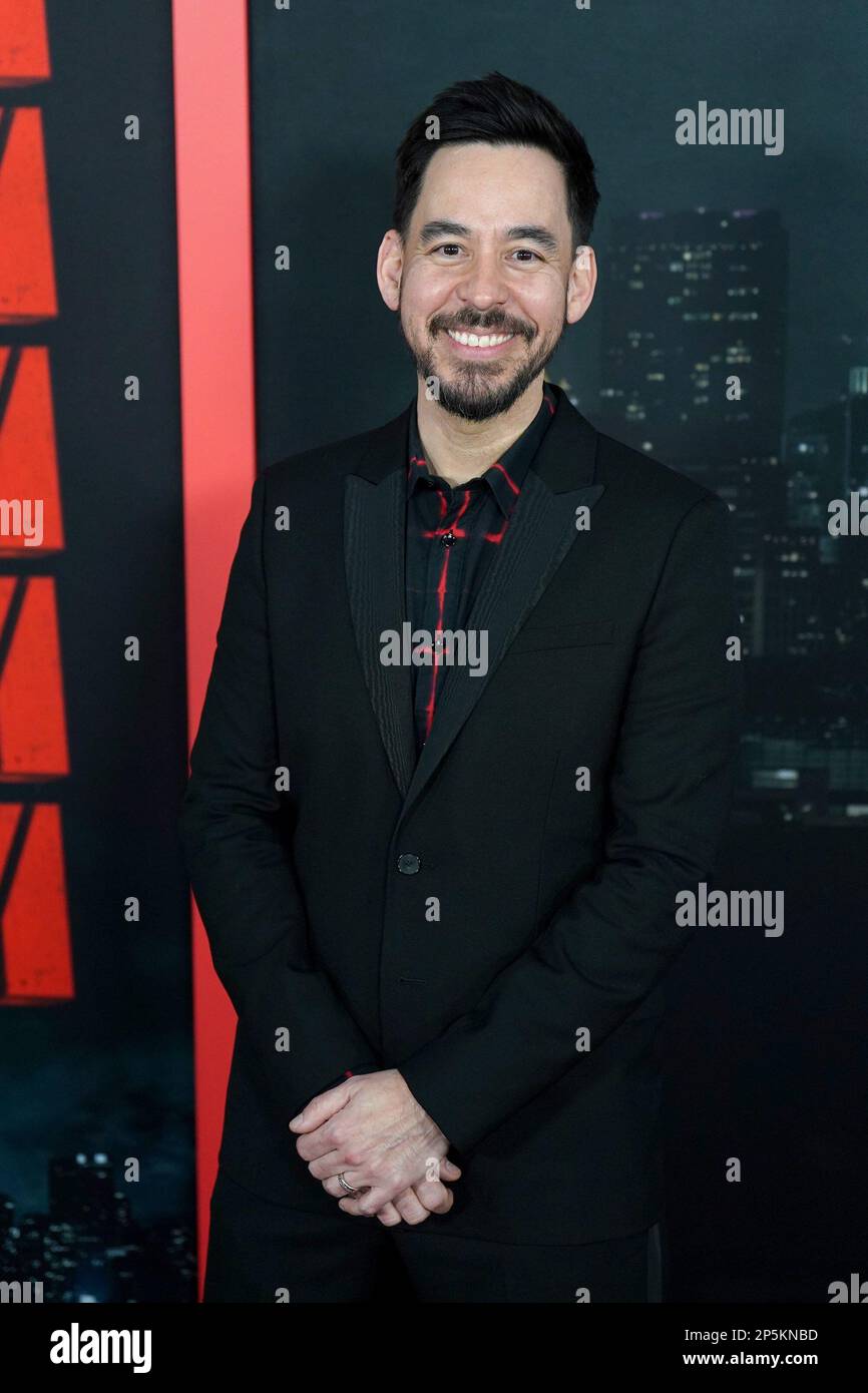 Mike shinoda 2023 hi-res stock photography and images - Alamy