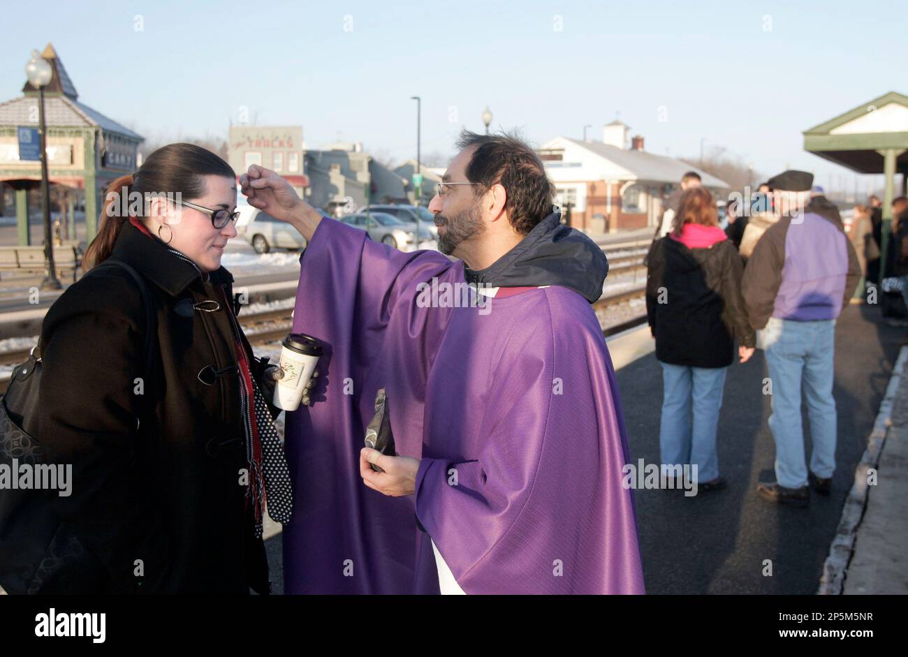 Father Manny Borg of St. Nicholas Episcopal Church in Elk Grove Village ...