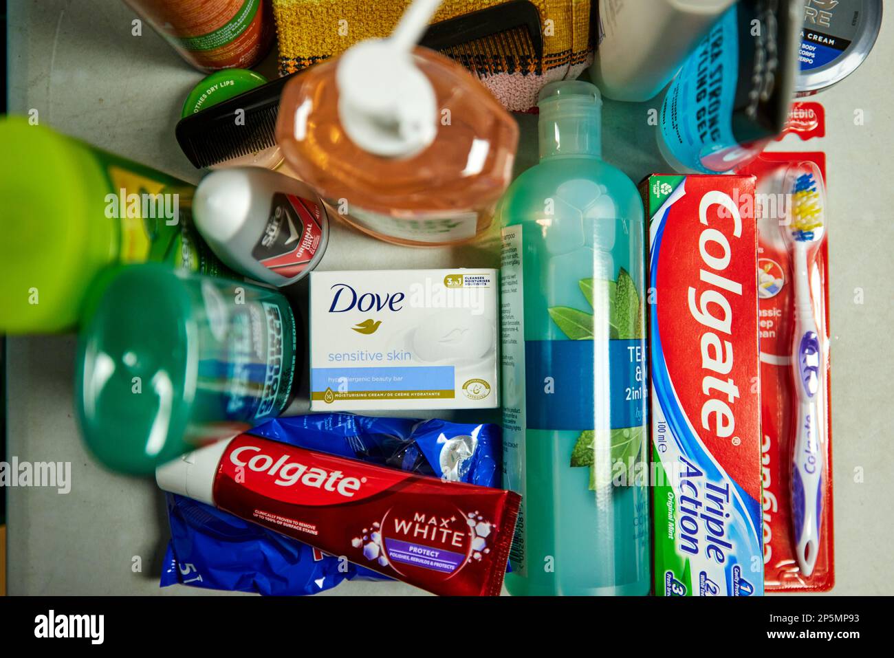 toiletries, soap, toothpaste, shampoo, toothbrush Stock Photo - Alamy