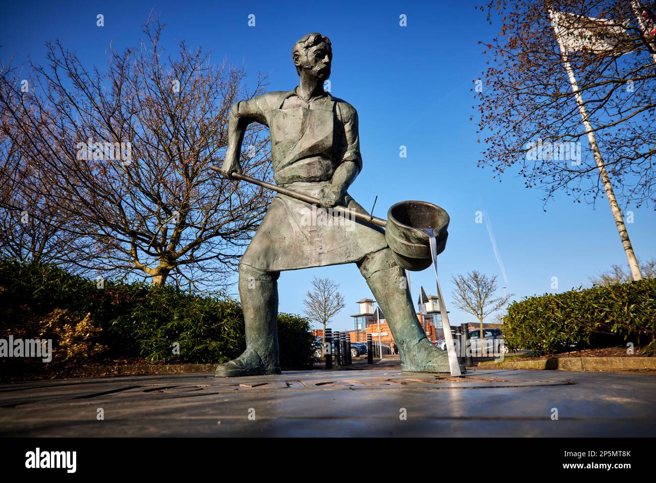 leyland Lancashire, Life size bronze statue Morrisons supermarket ...