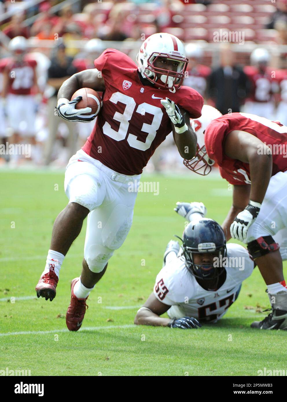 Stanford Cardinal Stepfan Taylor (33) in action during a game against ...