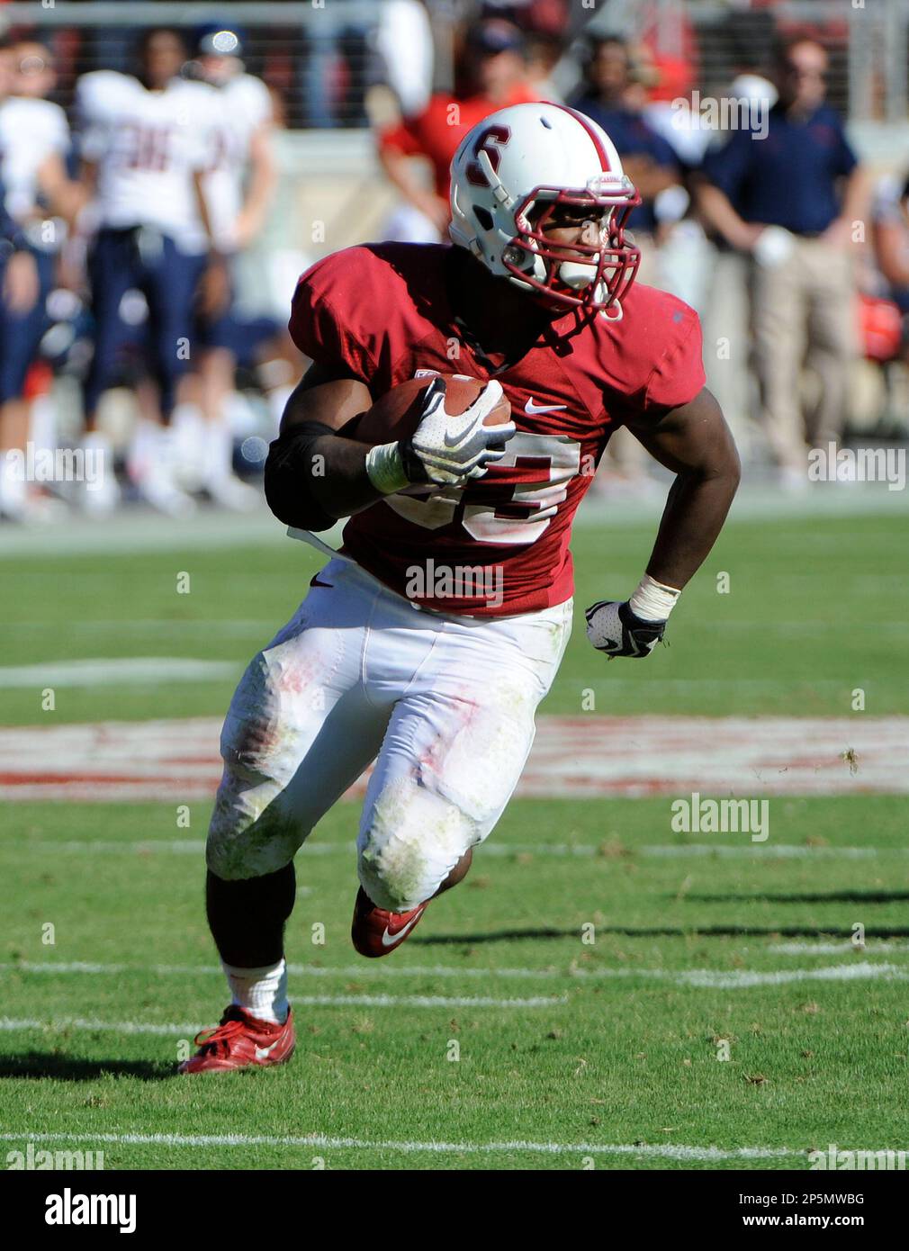 Stanford Cardinal Stepfan Taylor (33) in action during a game against ...