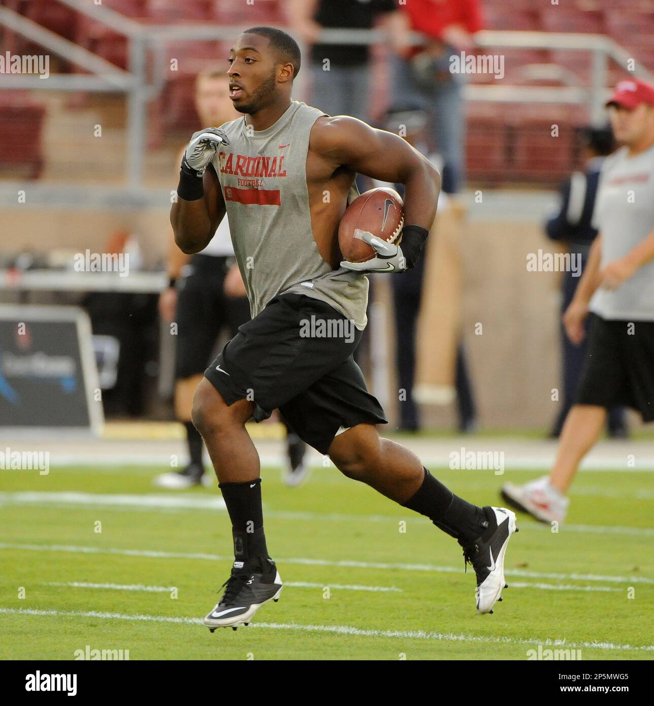 STEPFAN TAYLOR, of the Stanford Cardinal, in action during Stanford's ...