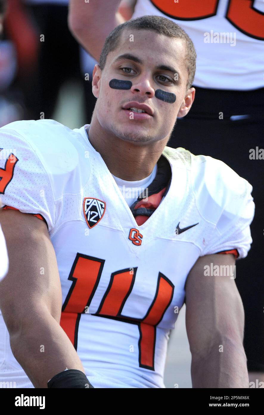 Oregon State Beavers Jordan Poyer (14) in action during a game against ...