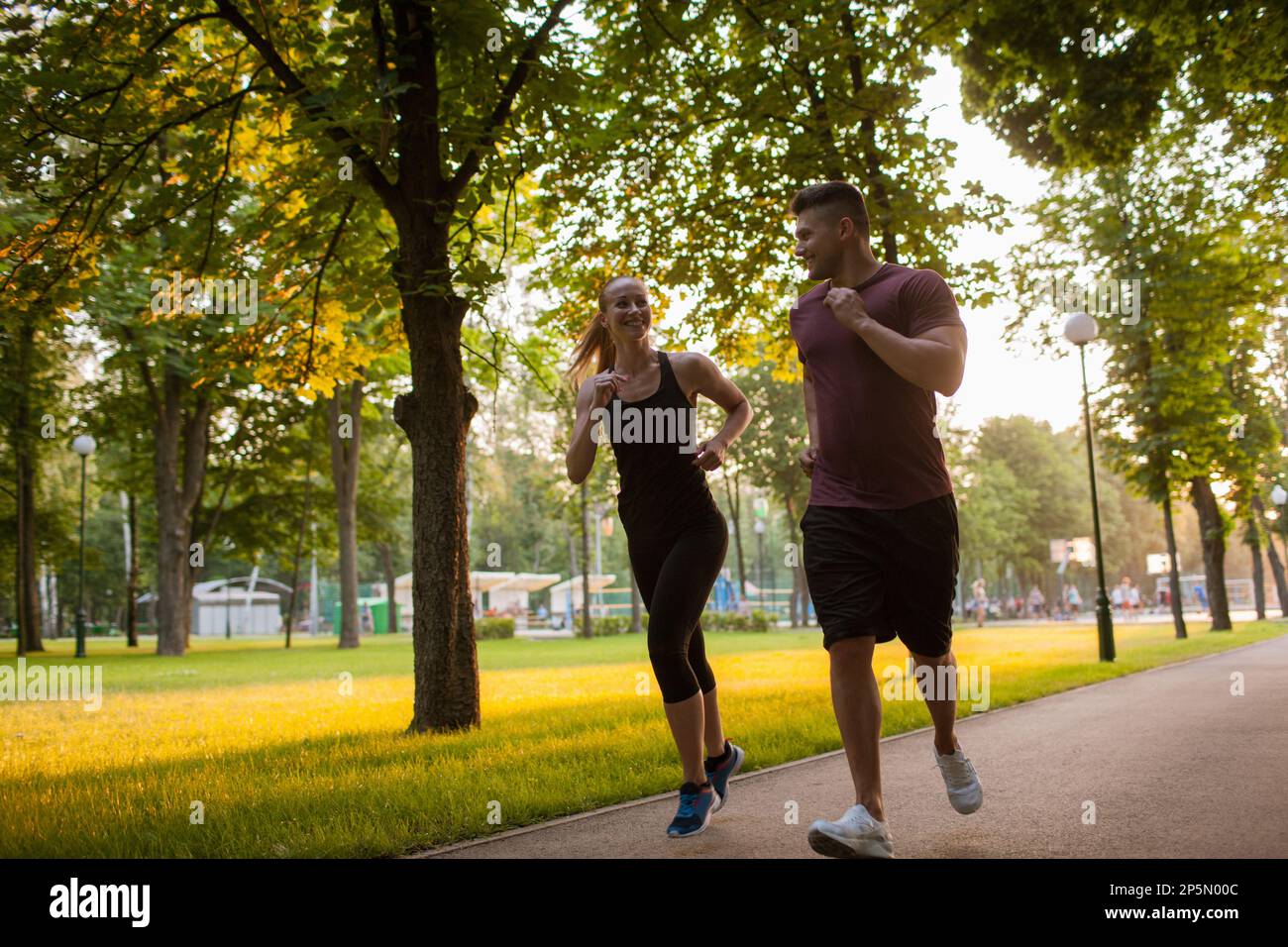 Family jogging together hi-res stock photography and images - Alamy