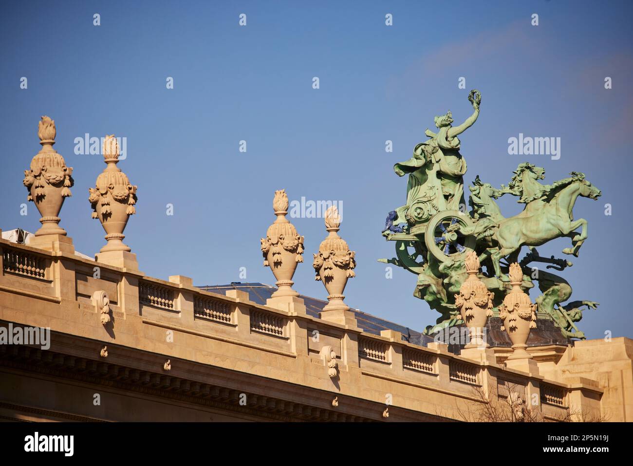 Paris landmark Grand Palais rooftop detail monuments l'immortalité ...