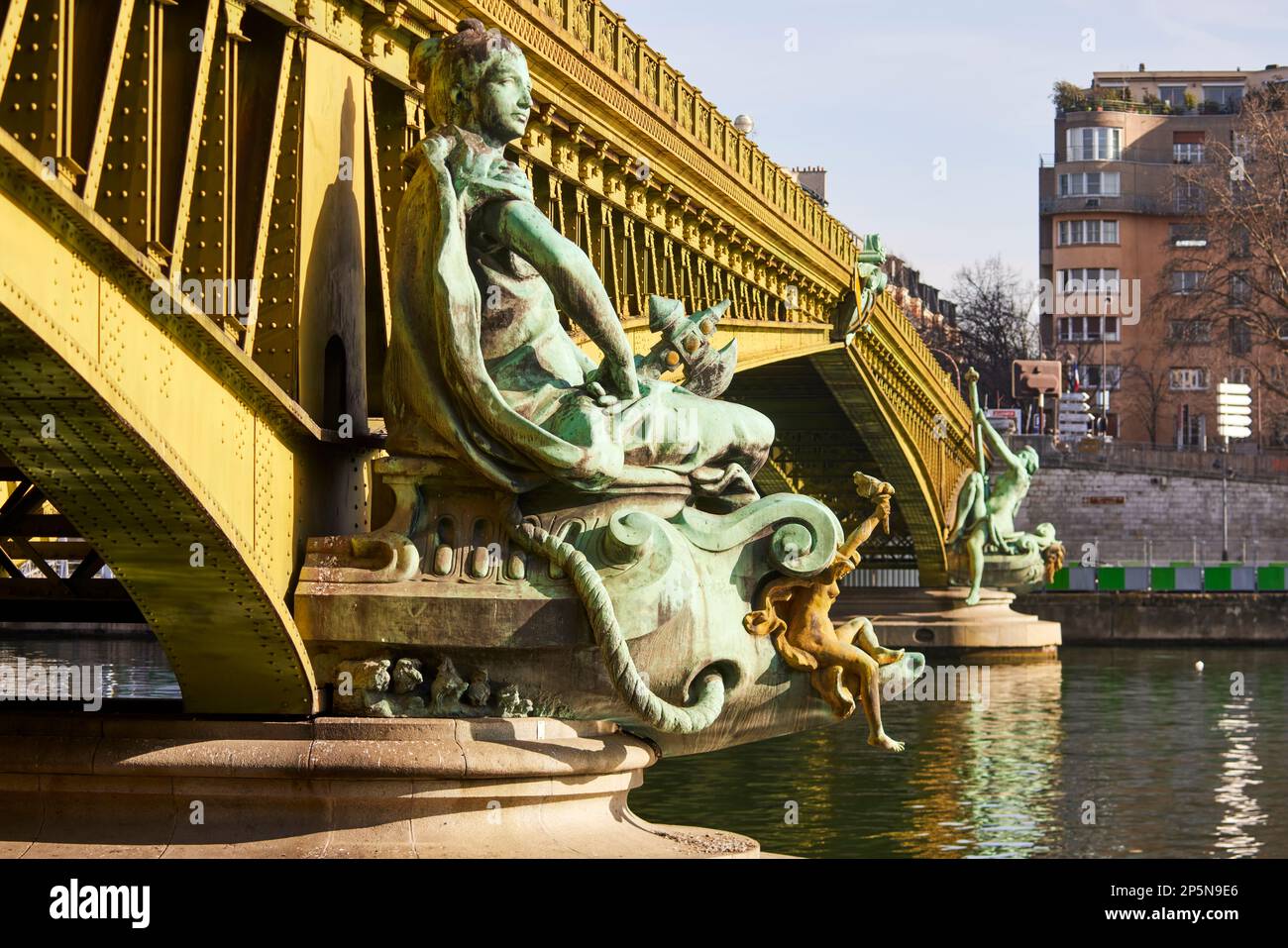 Paris landmark, Pont Mirabeau bridge statues Stock Photo - Alamy