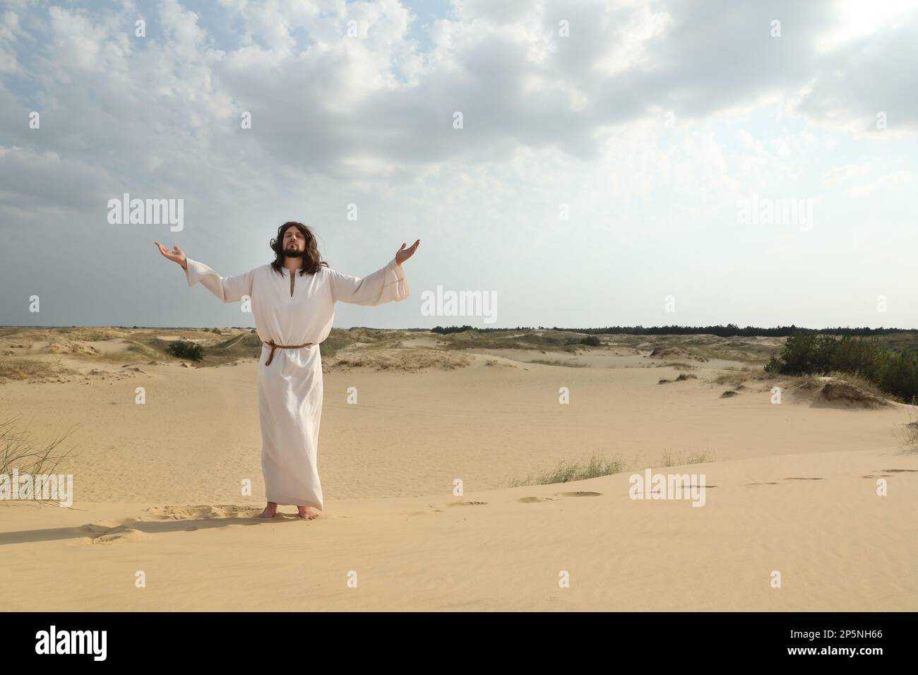 Jesus raising hands hi-res stock photography and images - Alamy