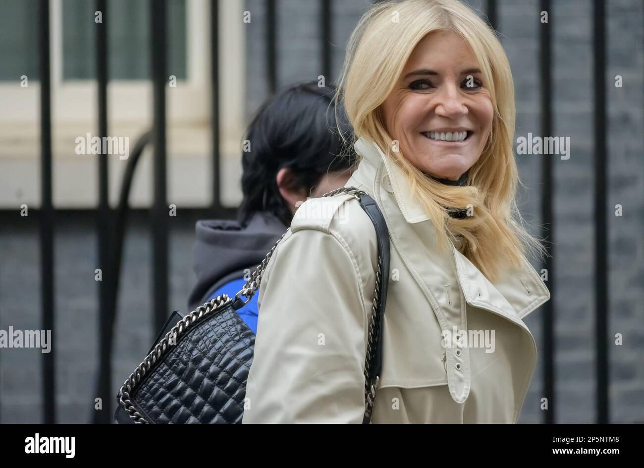 Actress michelle collins hi-res stock photography and images - Alamy