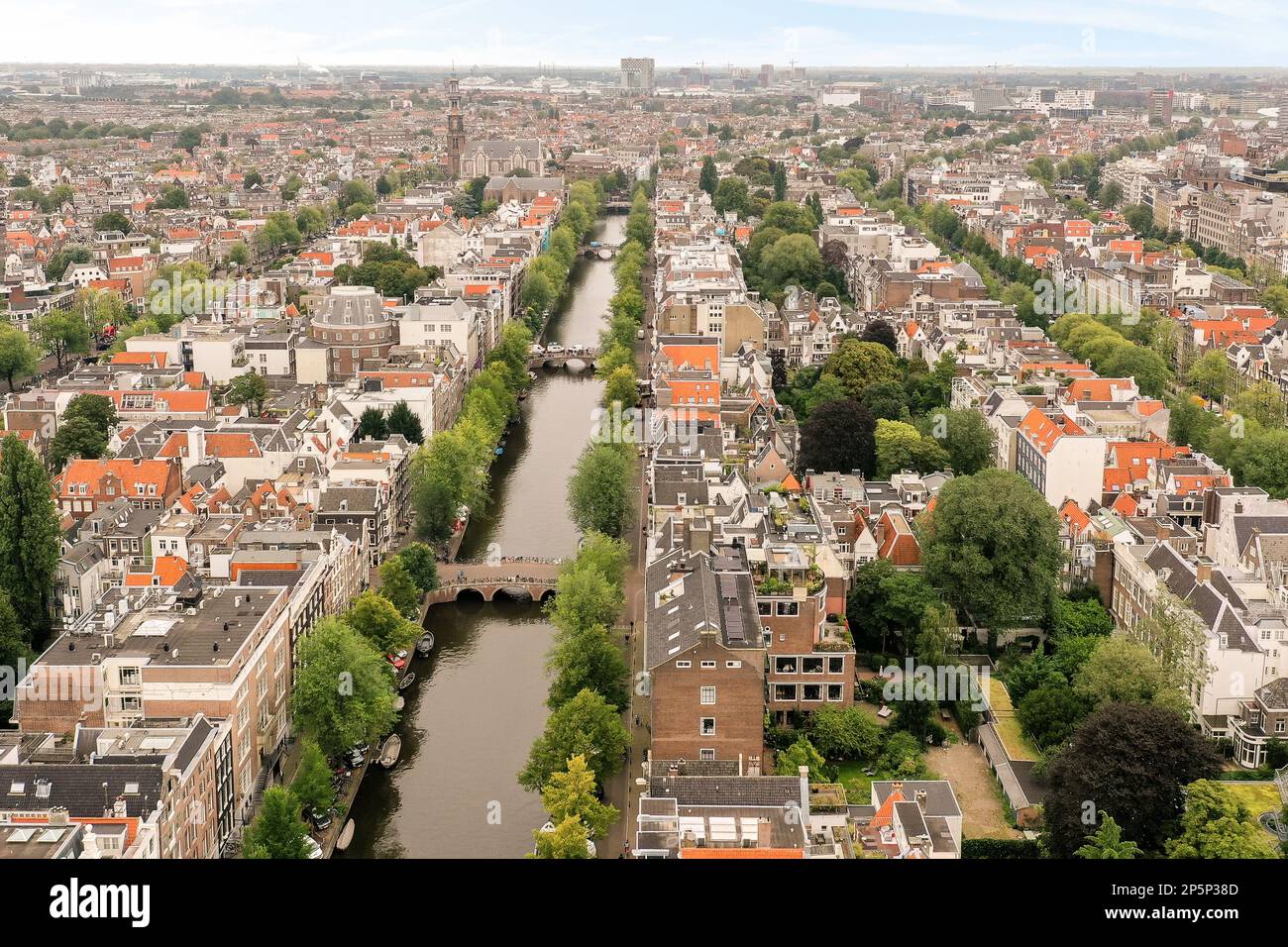 an aerial view of some buildings and canals in the city center of ...