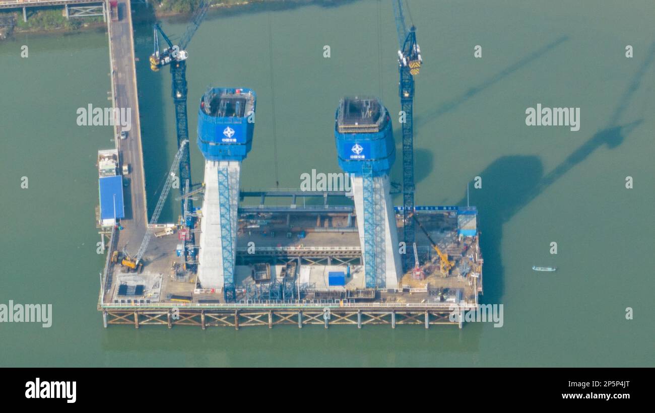 Aerial photo shows the Xunjiang River Grand Bridge of Pingnan-Cenxi ...