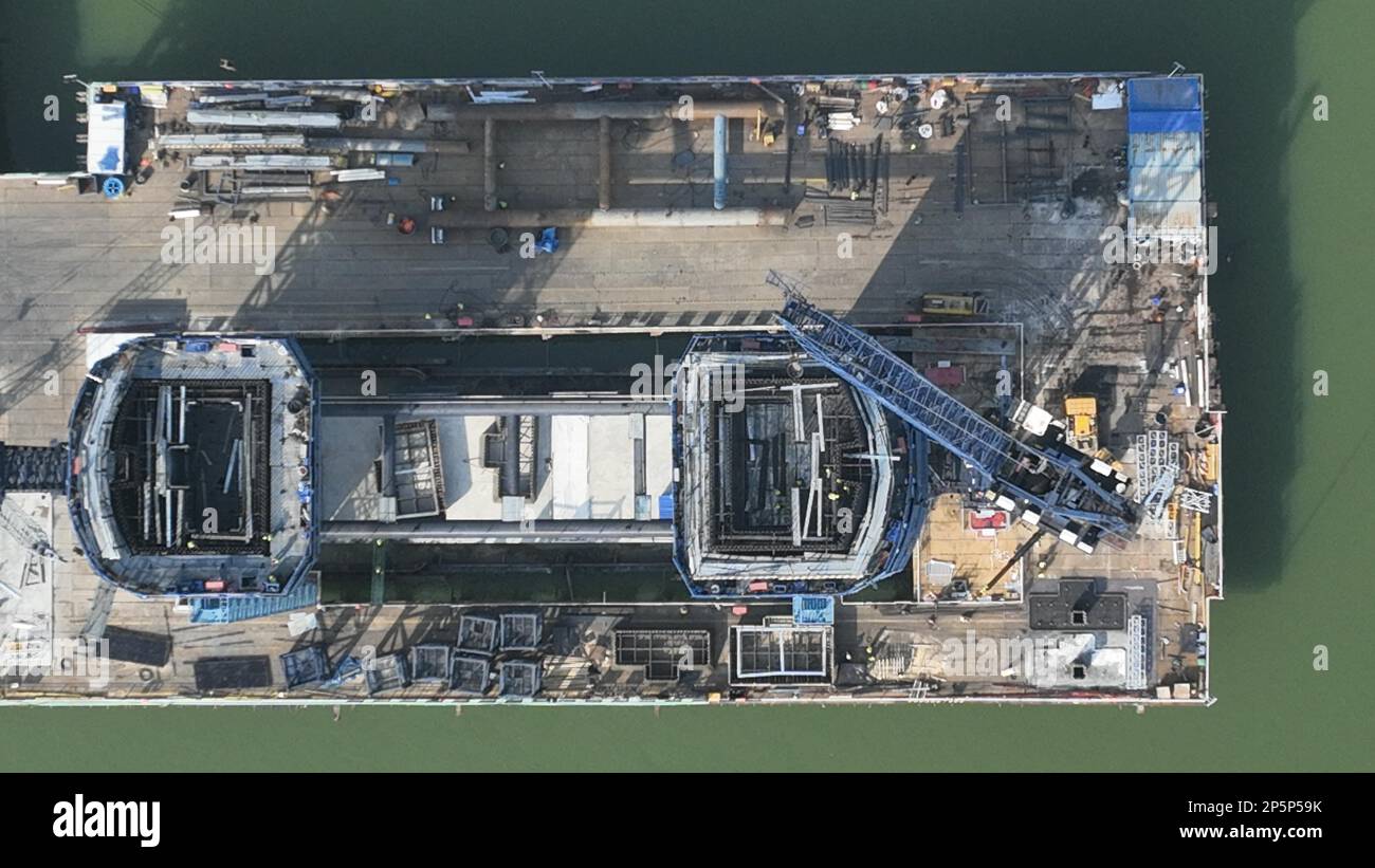 Aerial photo shows the Xunjiang River Grand Bridge of Pingnan-Cenxi ...