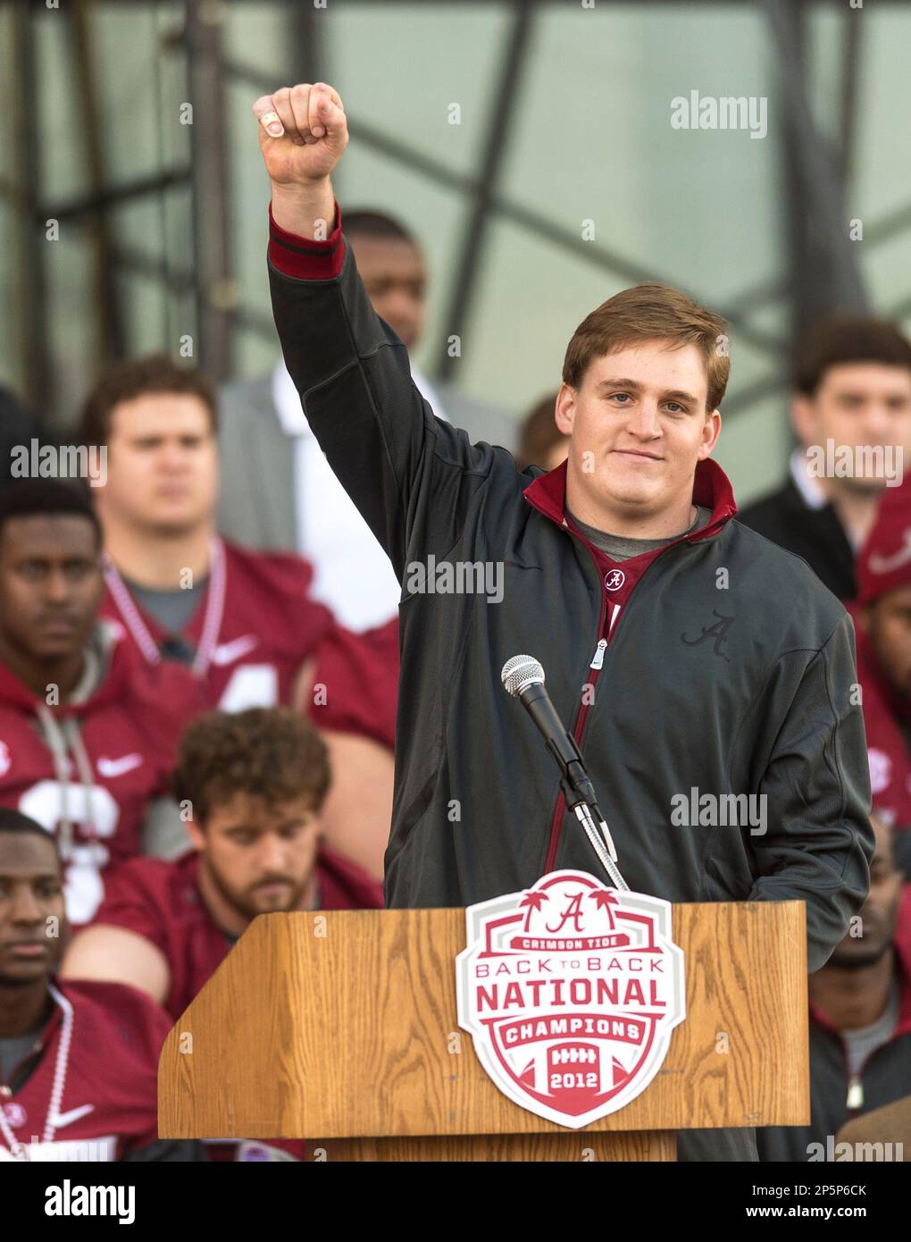 Alabama offensive lineman and team captain Barrett Jones salutes the ...