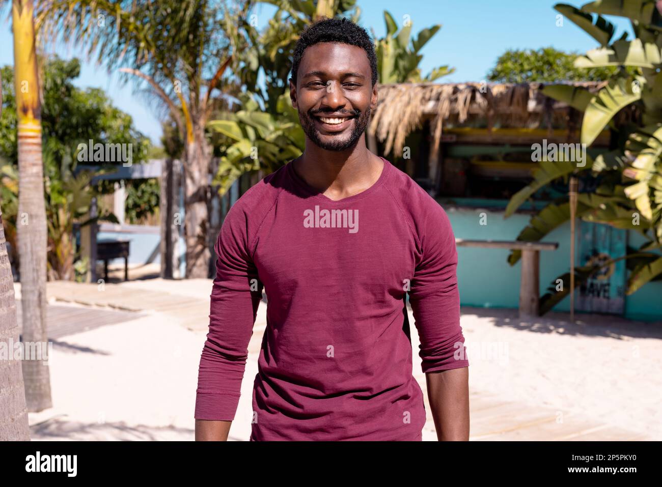 Portrait smiling african man looking hi-res stock photography and ...