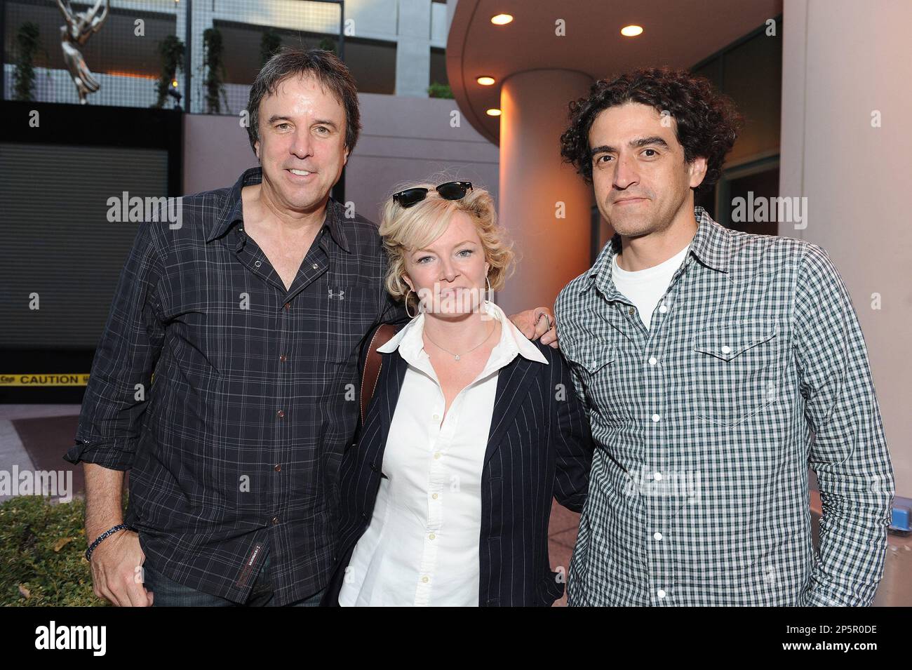 NORTH HOLLYWOOD, CA - AUGUST 02: Kevin Nealon, Sarah Townsend and Max ...