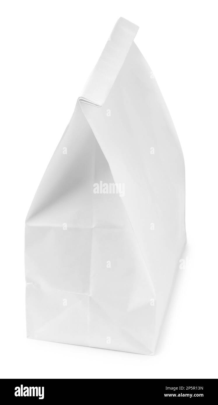 Closed paper grocery bag isolated on white Stock Photo - Alamy
