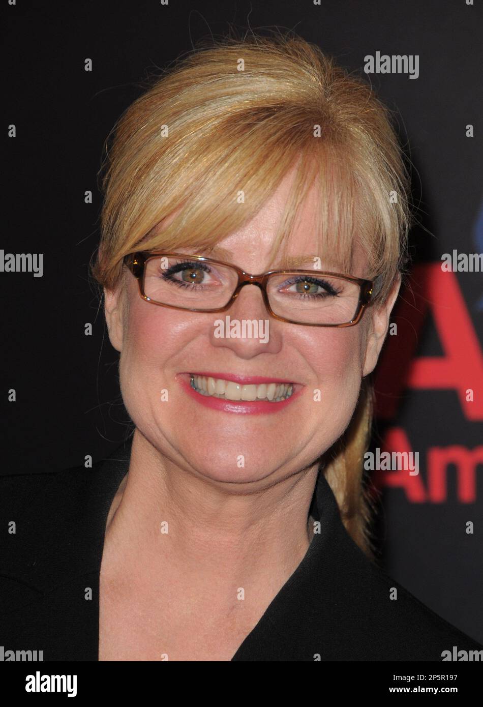 LAS VEGAS - JUNE 27: Actress Bonnie Hunt arrives at the 37th Annual ...