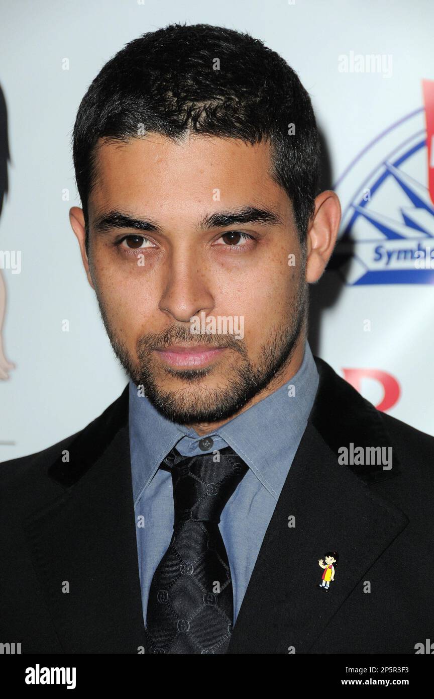 LOS ANGELES, CA - SEPTEMBER 23: Actor Wilmer Valderrama arrives at ...