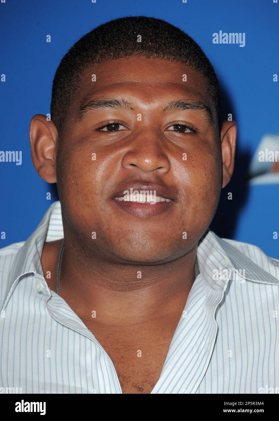 LOS ANGELES, CA - SEPTEMBER 16: Omar Miller arrives at the CBS Fall ...