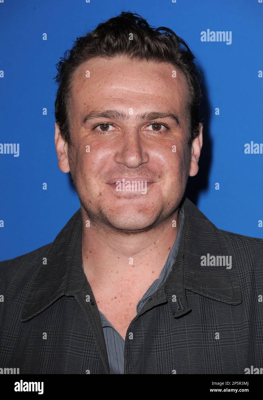 LOS ANGELES, CA - SEPTEMBER 16: Jason Segel arrives at the CBS Fall ...