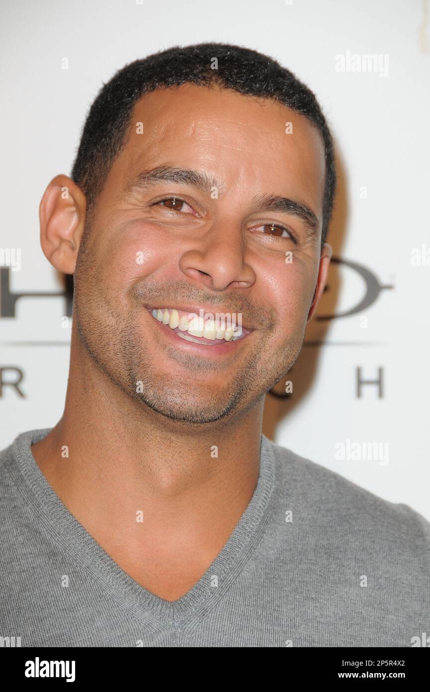 LOS ANGELES, CA - SEPTEMBER 08: Jon Huertas arrives at XBOX 360 ...