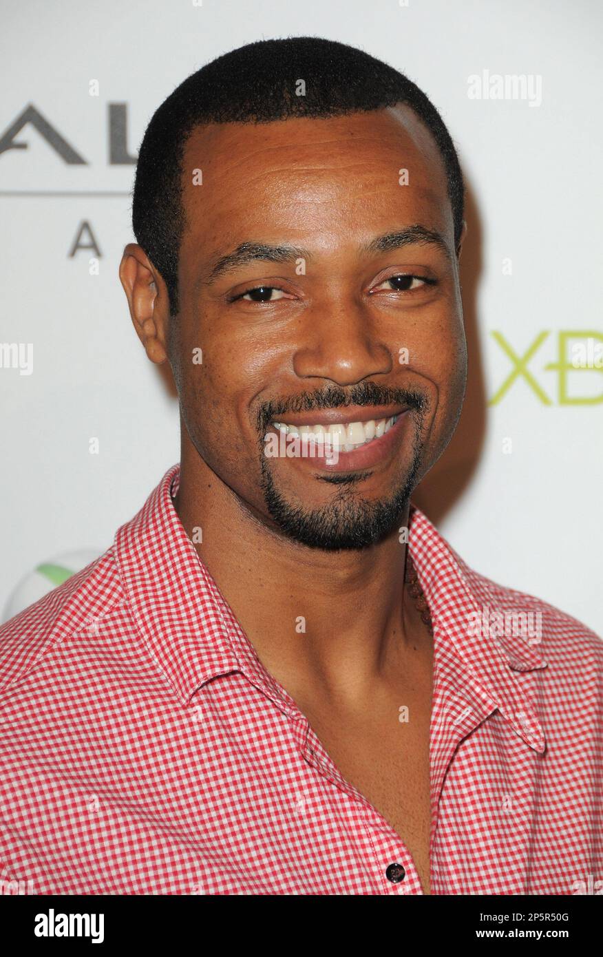 LOS ANGELES, CA - SEPTEMBER 08: Isaiah Mustafa arrives at XBOX 360 ...