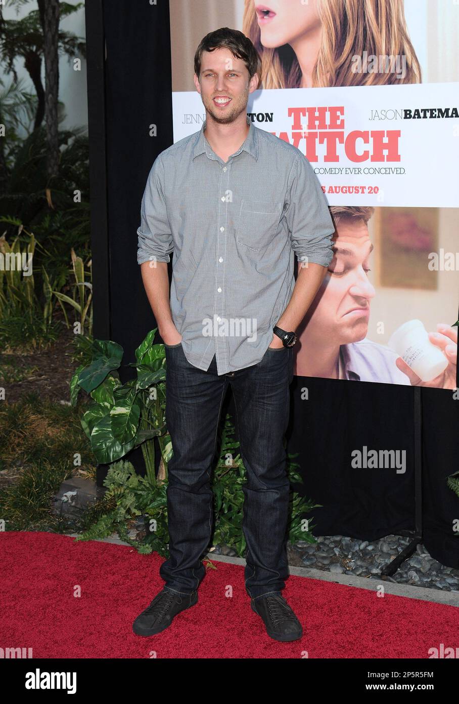 HOLLYWOOD - AUGUST 16: Actor Jon Heder arrives at the Los Angeles ...