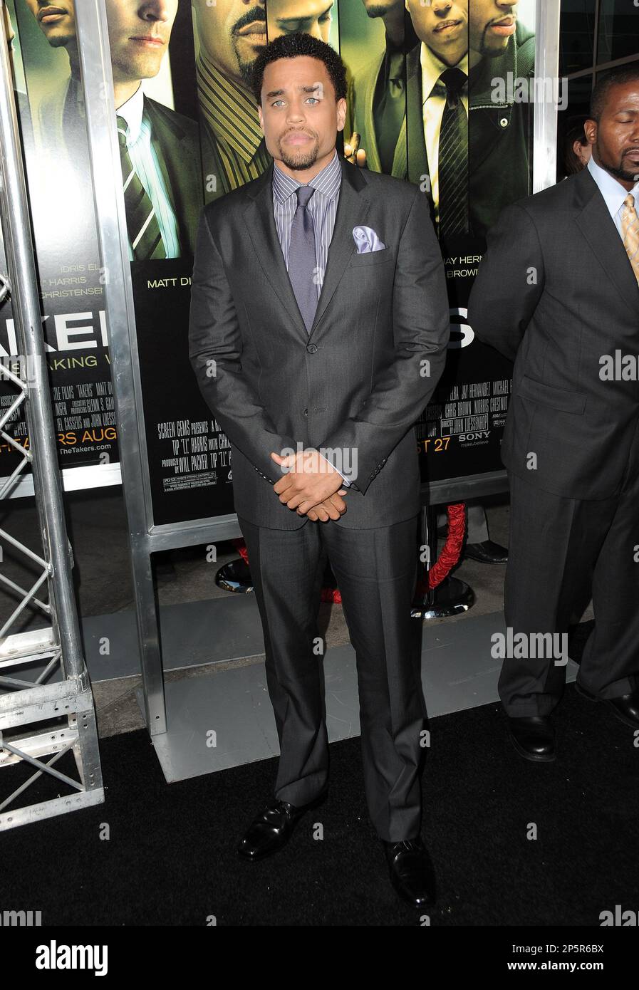 HOLLYWOOD - AUGUST 04: Actor Michael Ealy arrives at the "Takers" Los ...