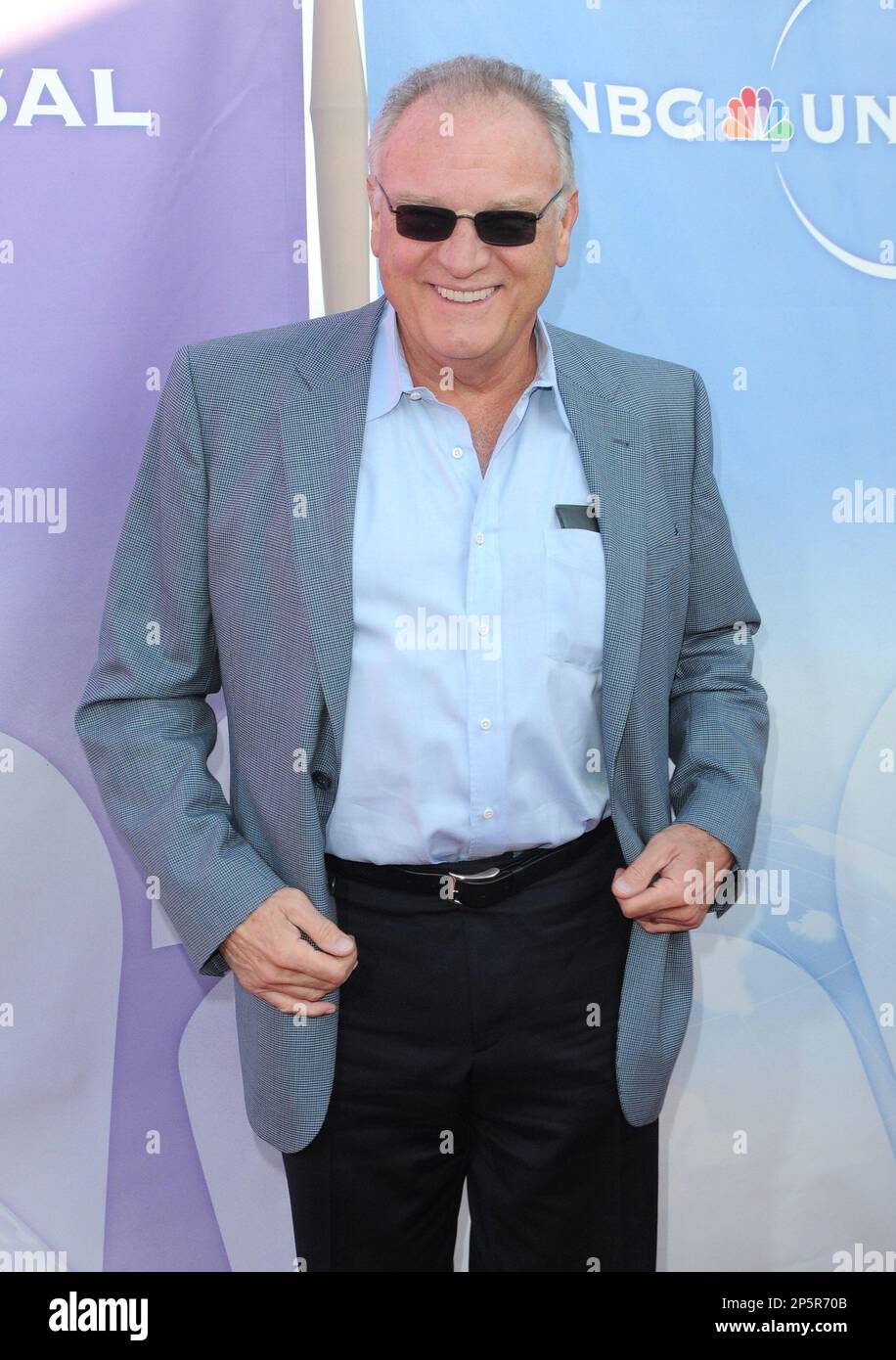 BEVERLY HILLS, CA - JULY 30: Actor Bill Smitrovich arrives at NBC ...