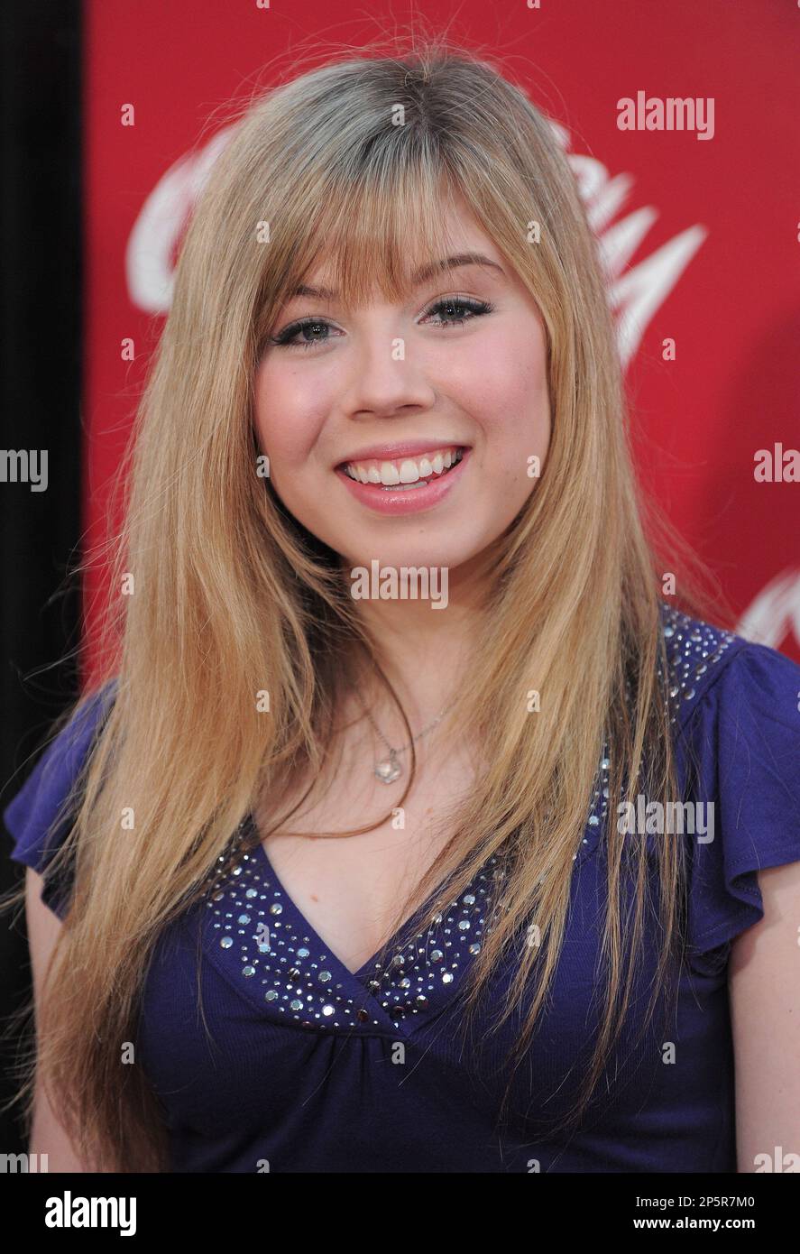 HOLLYWOOD - JULY 27: Actress Jennette McCurdy arrives at the "Scott ...