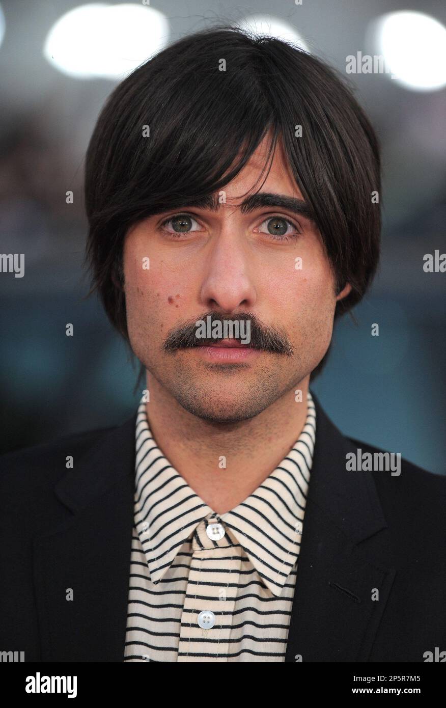 HOLLYWOOD - JULY 27: Actor Jason Schwartzman arrives at the "Scott ...