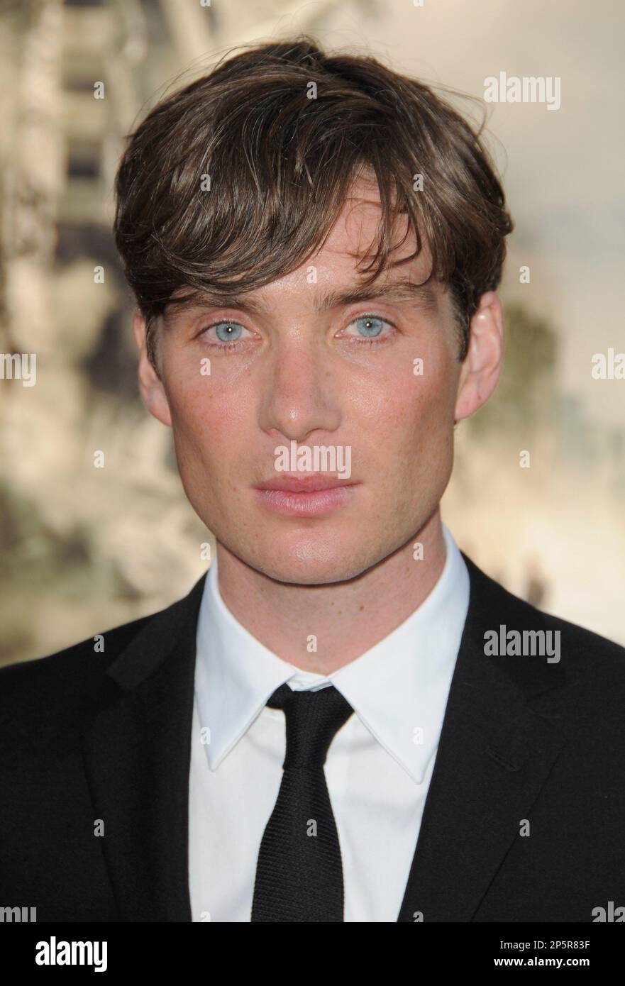 HOLLYWOOD - JULY 13: Actor Cillian Murphy arrives to the "Inception ...